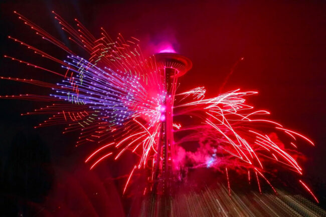 Happy New Year! Drones and fireworks ring in 2024 at the Space Needle ...